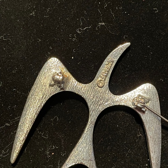 Sarah Coy | Jewelry | Sarah Coy Vintage Peace Dove Pin | Poshmark